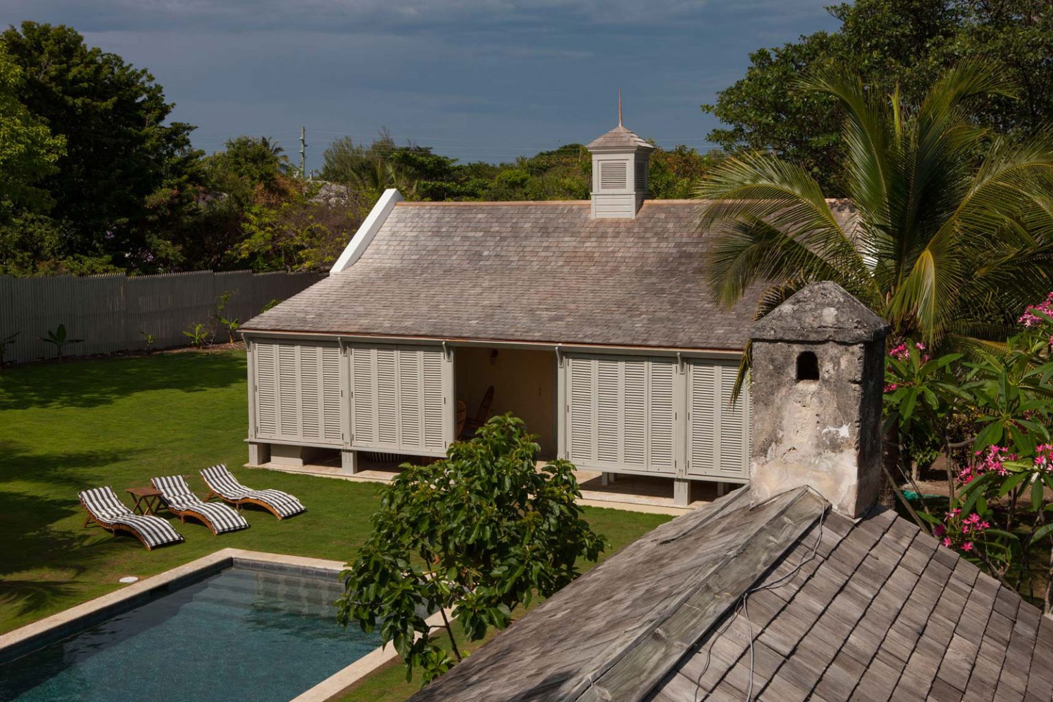 Mini Salt Box Cottage | FGS DesignFGS Design